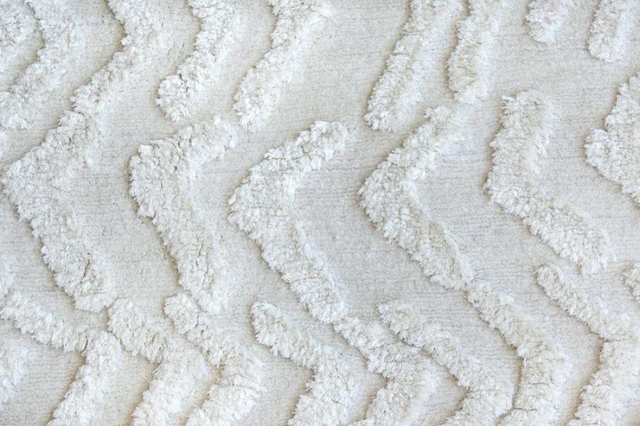 Alaia - Loop - Ivory / haptic / HAP10373, studio woven | WOVEN