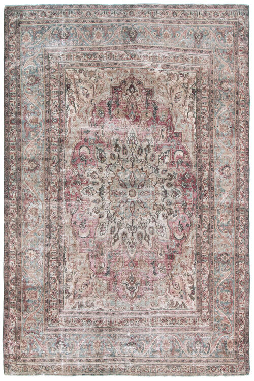 Persian Rugs, Antique Persian Rugs, Oriental Carpets | Woven Accents